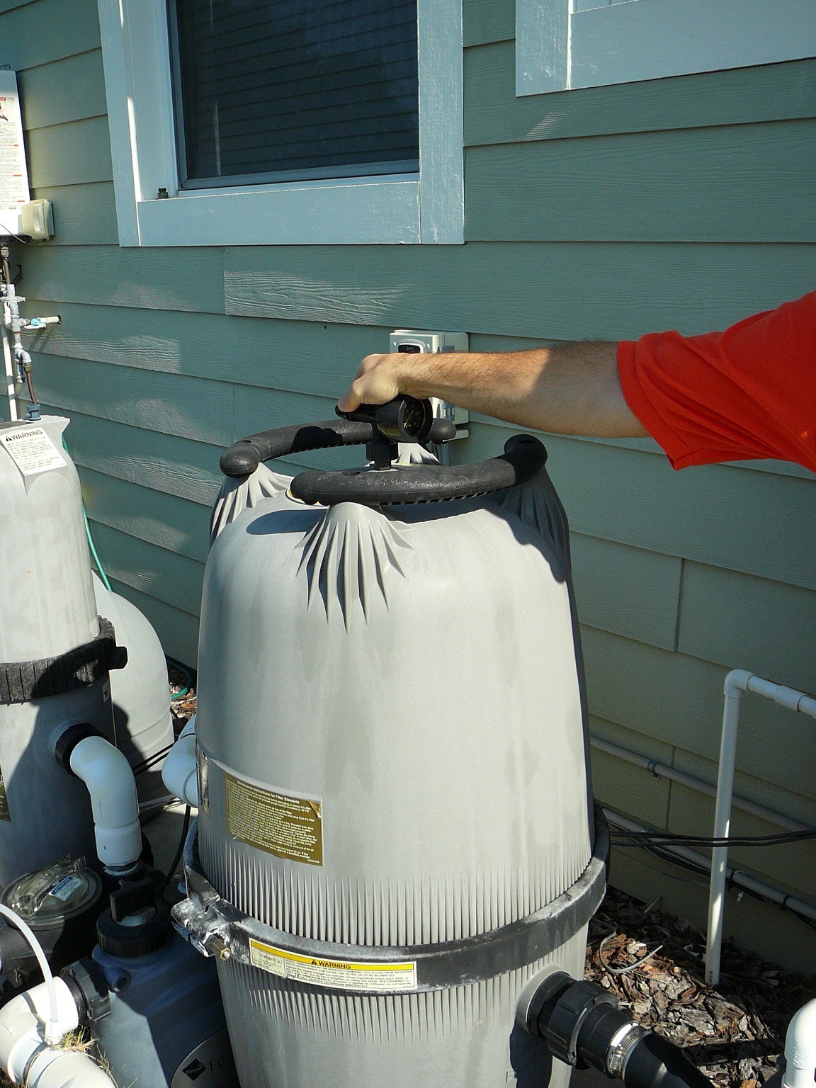 How To Replace the Cartridges on a Jandy CL580 Filter - INYOPools.com