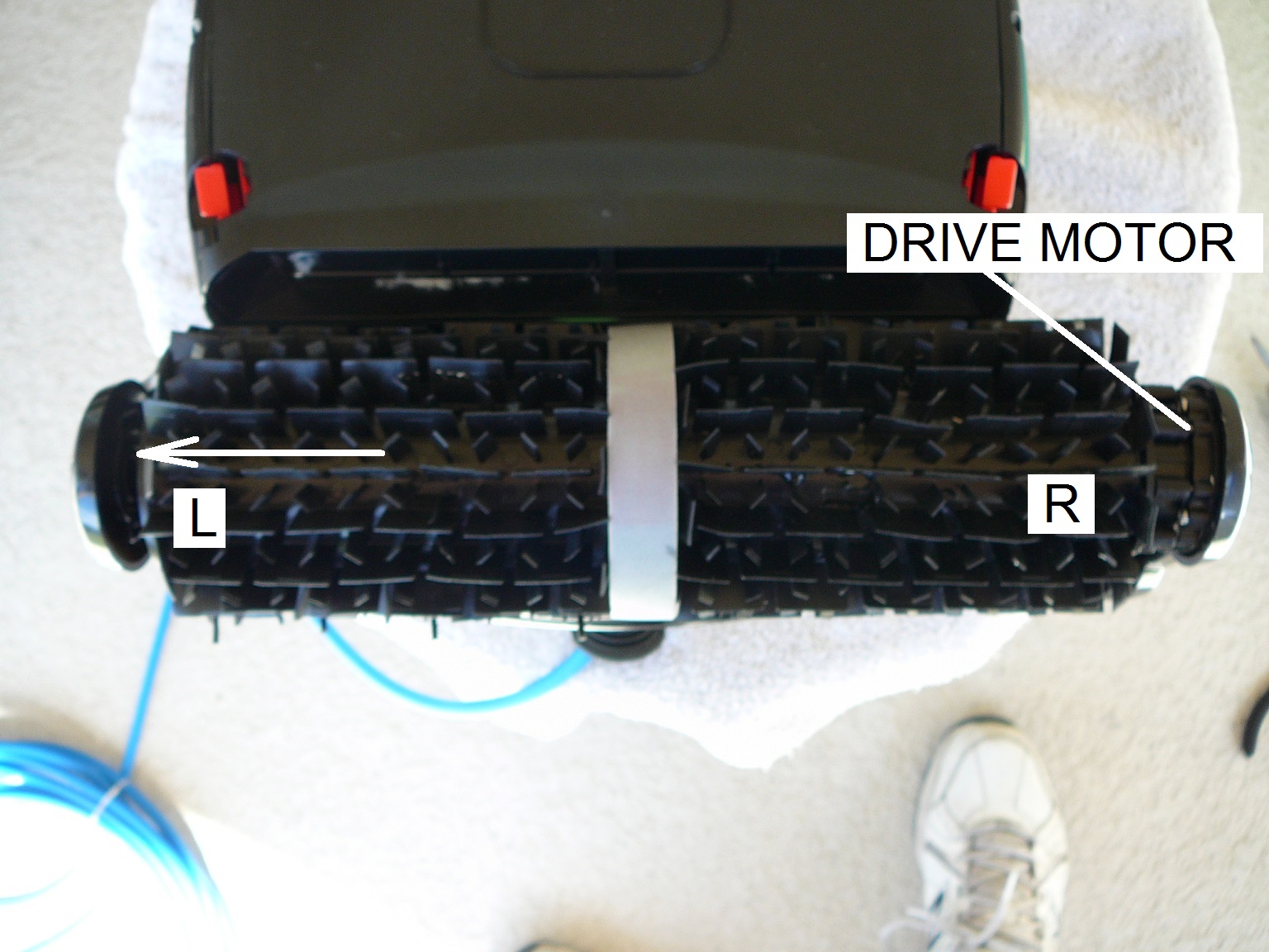 How to Replace a Smartpool NC22 Robotic Pool Cleaner Foam Ring ...