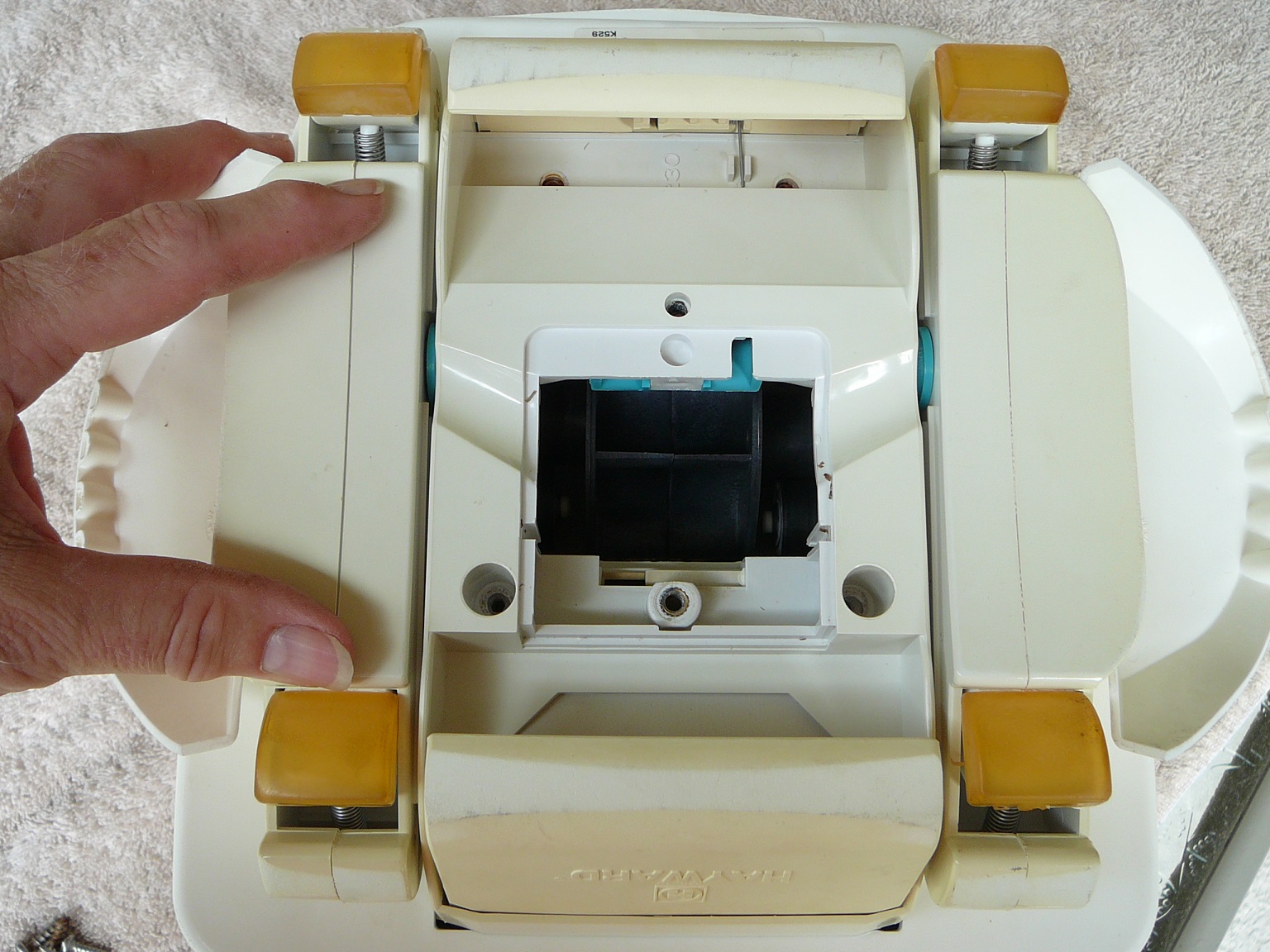 How To Replace the Navigator Pool Cleaner A-Frame Assembly - INYOPools.com