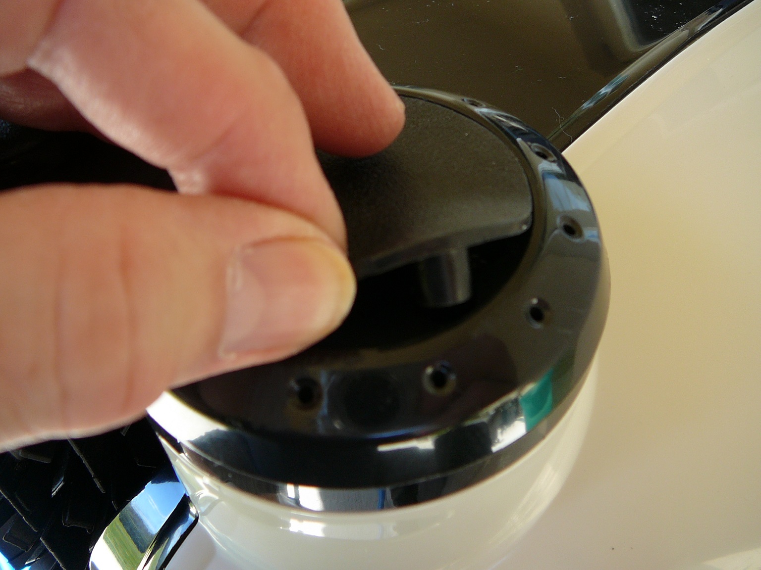 How to Replace a Smartpool NC22 Robotic Pool Cleaner Foam Ring ...