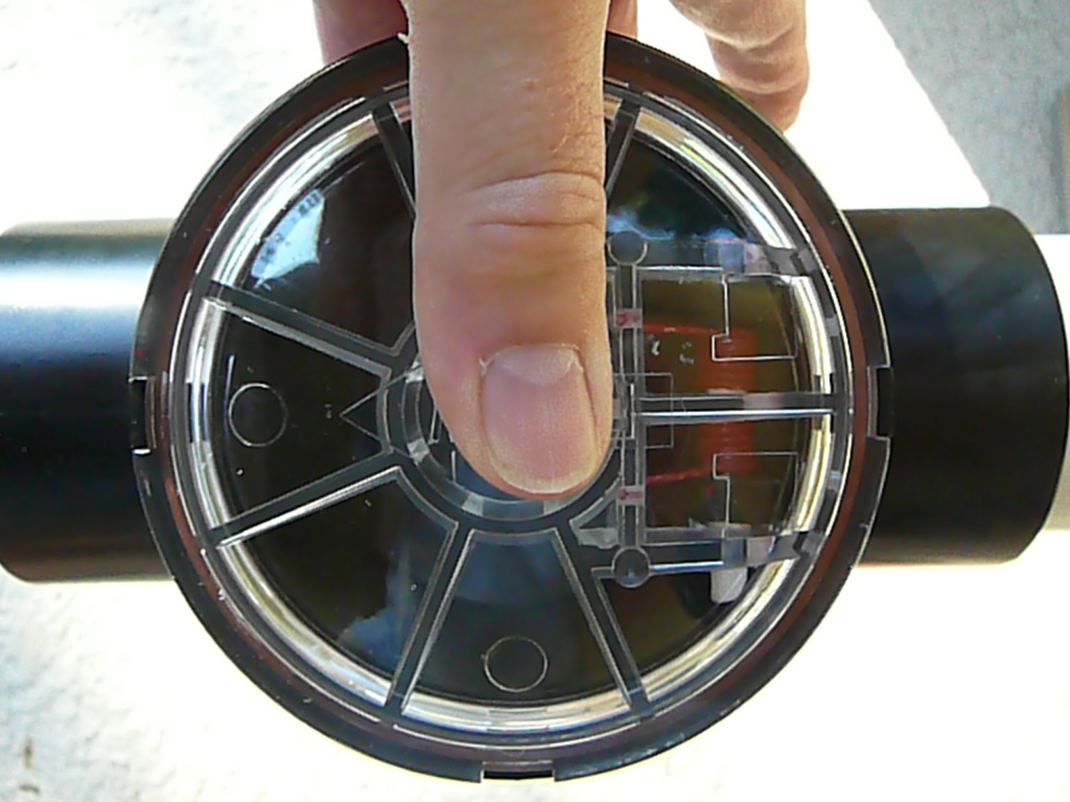 How To Clear Debris From a Pool Spring Flapper Check Valve - INYOPools.com