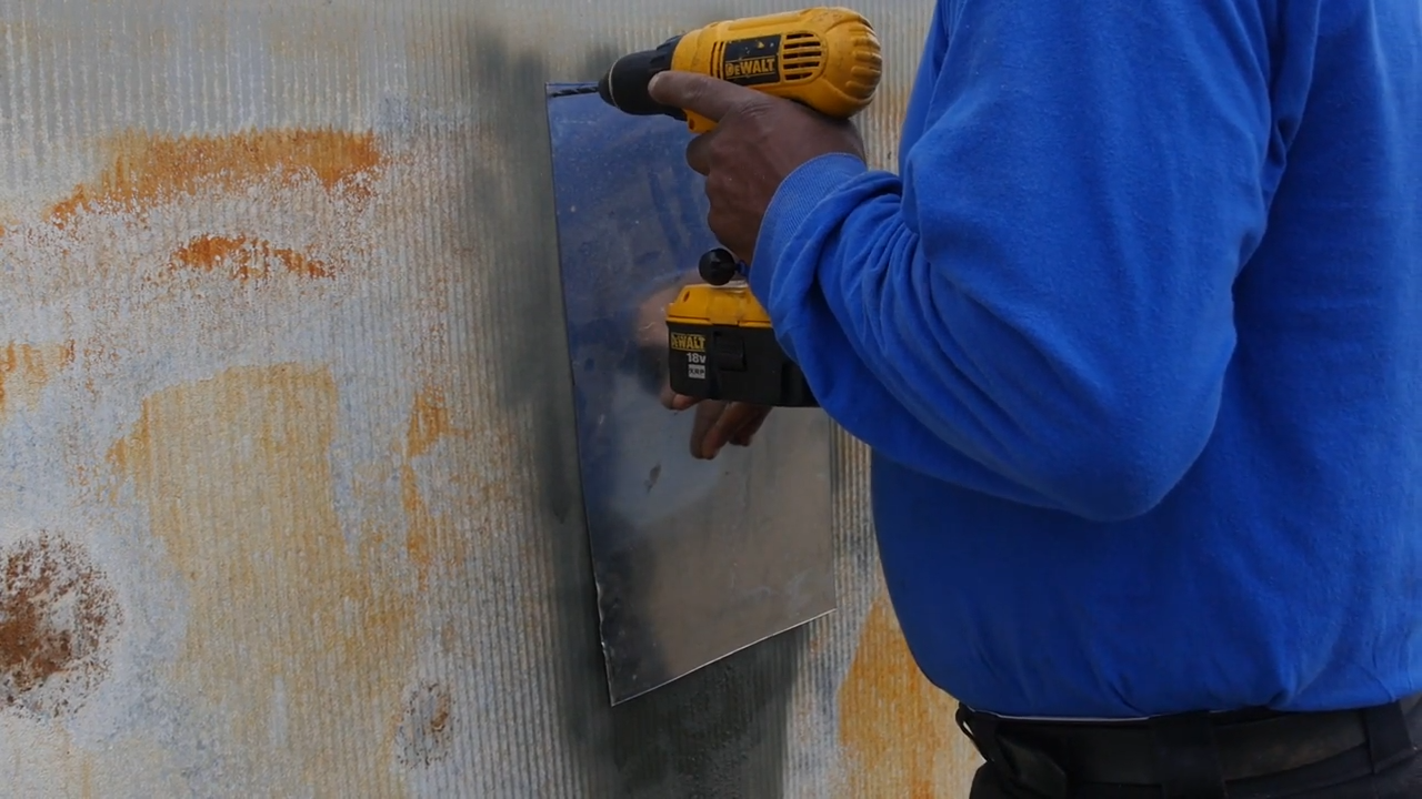 How To Repair Rusty Above Ground Pool Walls - INYOPools.com