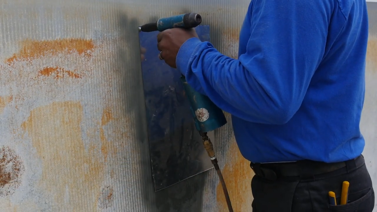 How To Repair Rusty Above Ground Pool Walls - INYOPools.com