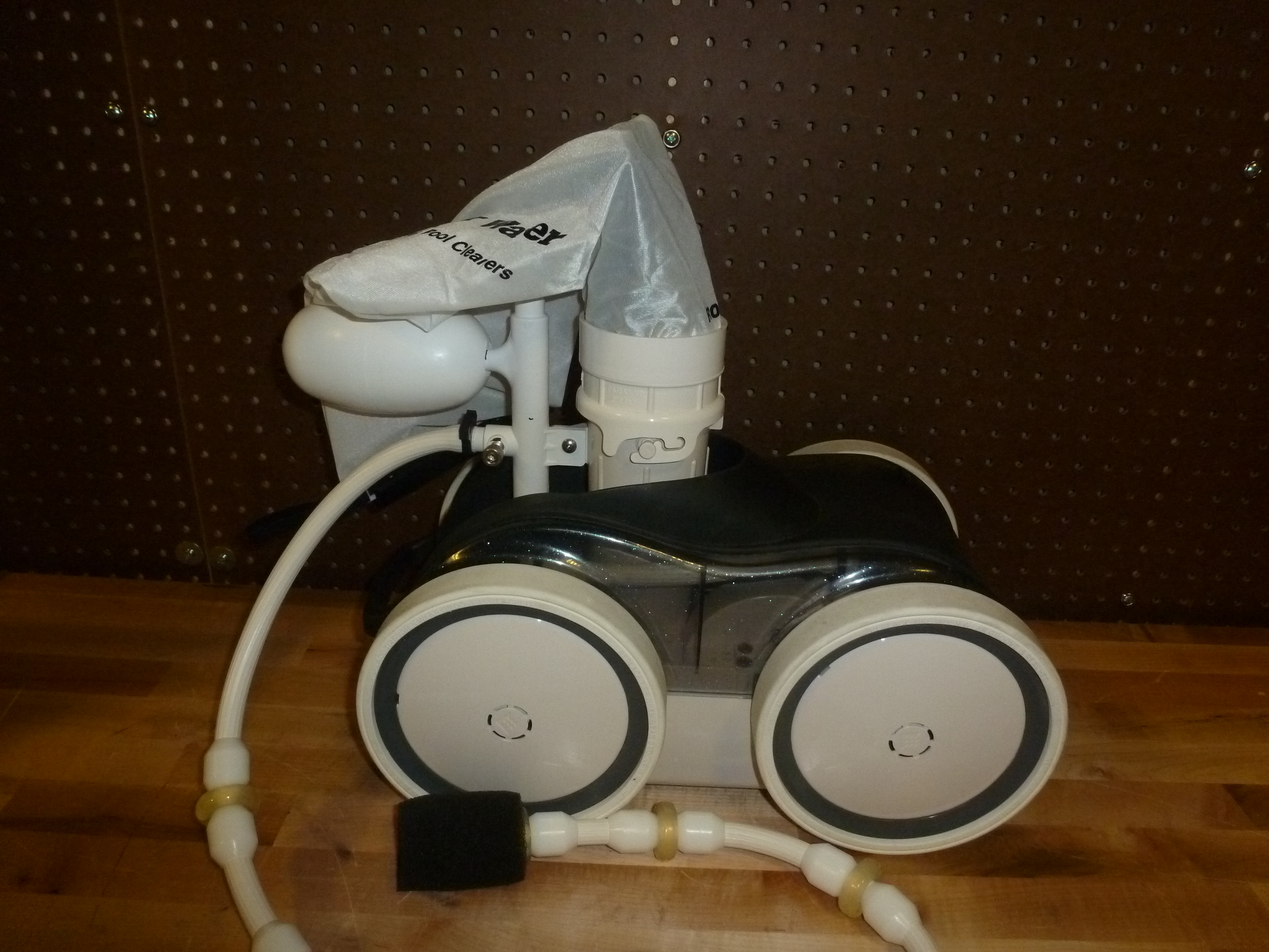 How To Tune Up A Pentair Letro Legend 4 Wheel Cleaner - INYOPools.com