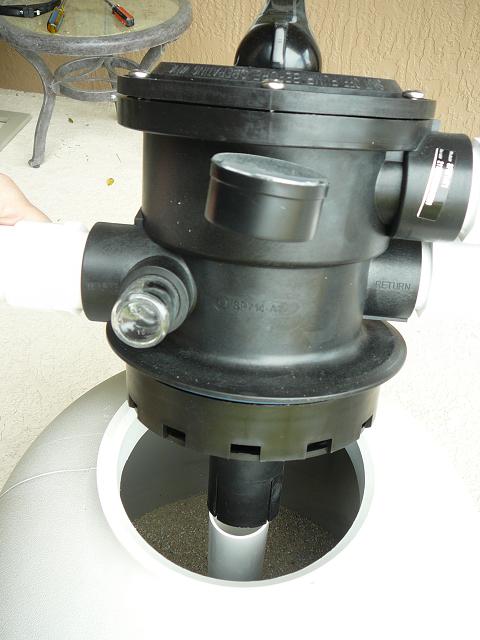 How To Change Sand in a Pool Sand Filter - INYOPools.com