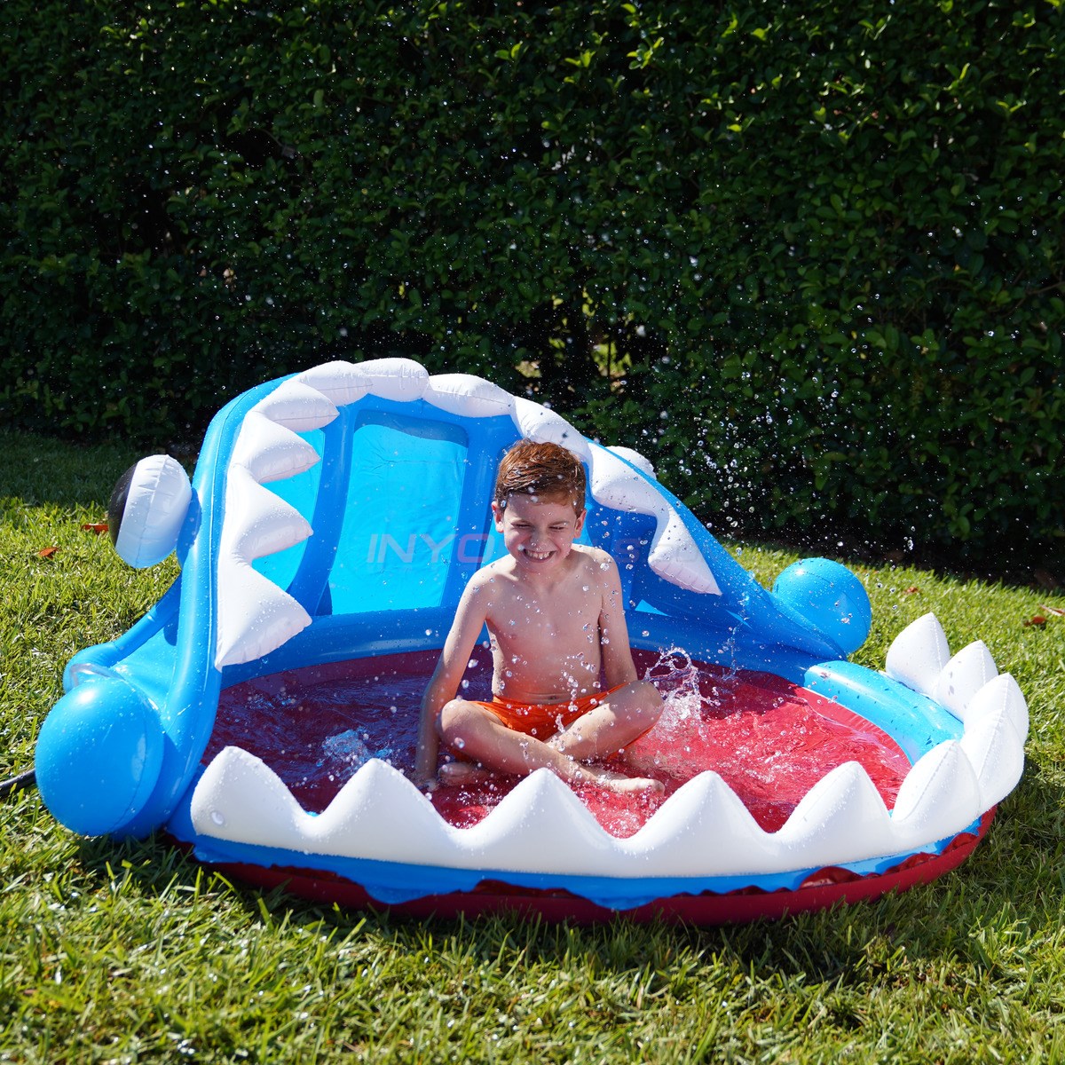 Aqua Leisure Mega Shark Sprinkler Shade-N-Play Splash Mat - INYOPools.com