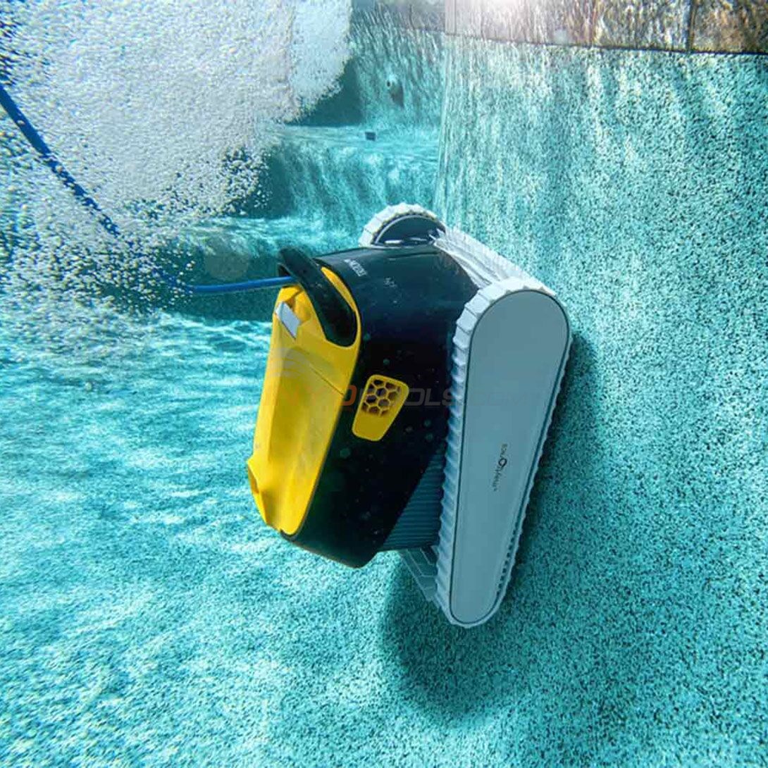 Maytronics Triton PS Robotic Cleaner - 99996207-USWF - INYOPools.com