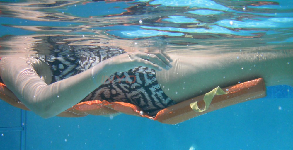 Blue Wave Flip & Float Water Lounge - NT1182 - INYOPools.com