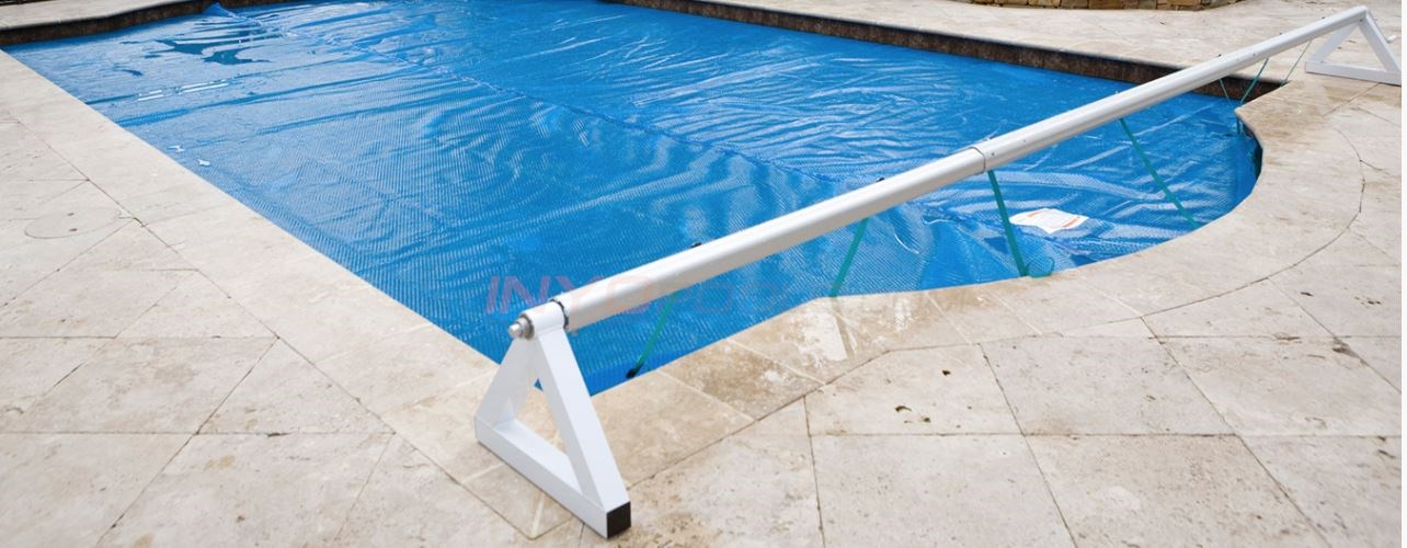 GLI 16-ft Hurricane Solar Pool Cover Reel - 55-1603HU-CRS - NS971 ...