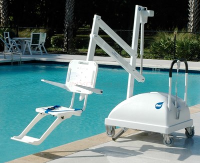 S.R. Smith Pal Portable Pool Access Lift With Armrest - INYOPools.com