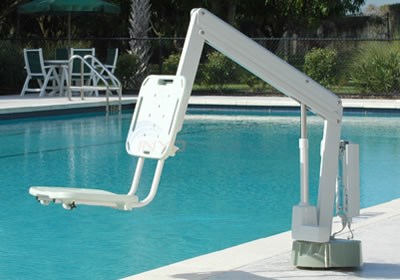S.R. Smith AXS Pool Lift With Armrests - AXS1005 - INYOPools.com