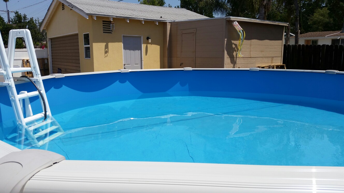 Ocean Blue A-Frame Ladder - White Fits 48" - 56" - 400100 - INYOPools.com